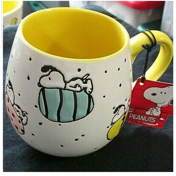 Peanuts | Dining | Peanuts Snoopy Yellow And White Ceramic Easter Egg ...